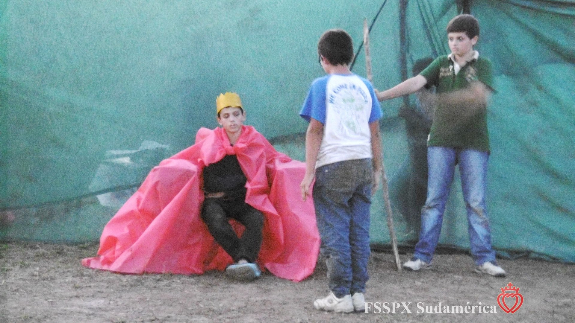 ¡Quién como Dios! ¡Nadie sólo Dios! Un día en el campamento San Miguel ...